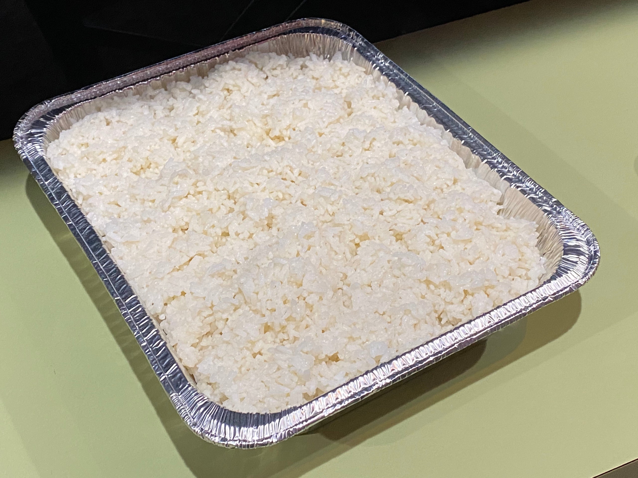Half Catering Tray of Steamed White Rice | ALOHA Catering Services Inc.